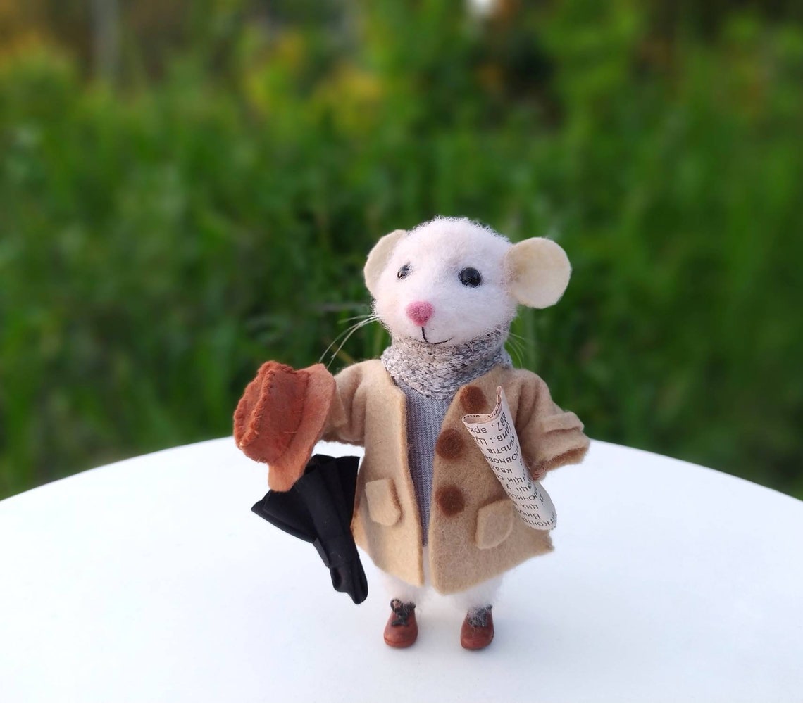 Handmade White Mouse in Clothes Cute Felt Mouse for a | Etsy Australia