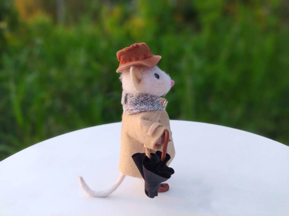 Handmade White Mouse in Clothes Cute Felt Mouse for a - Etsy Australia