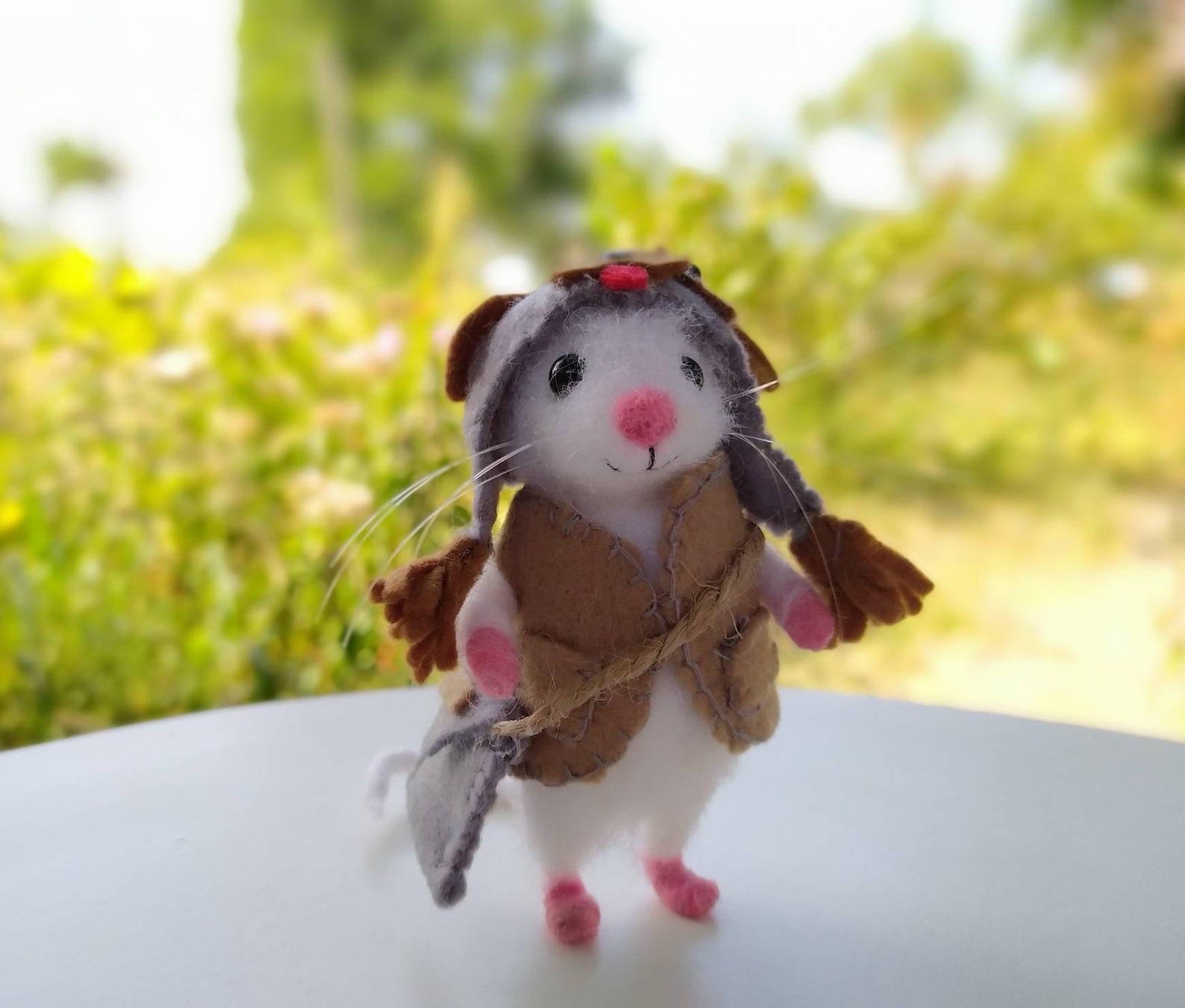 Needle-felted Mouse in a Dog's Hat. White Miniature Mouse | Etsy