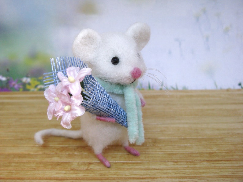 Felt White Mouse Woolen Cute Mouse Mouse Birthday Gift - Etsy