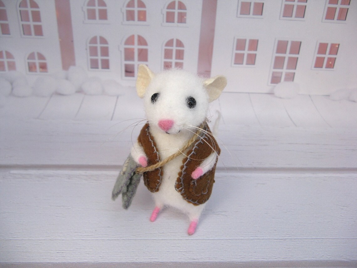 Needle-felted Mouse in a Dog's Hat. White Miniature Mouse | Etsy