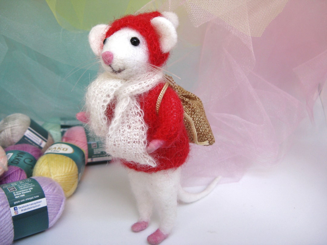 Needle Felted Mouse, Christmas Mouse With Gift Bag - Etsy