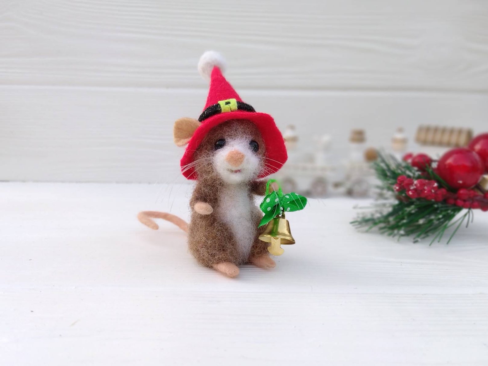 Felted Christmas Mouse With Natural Wool Needles - Etsy