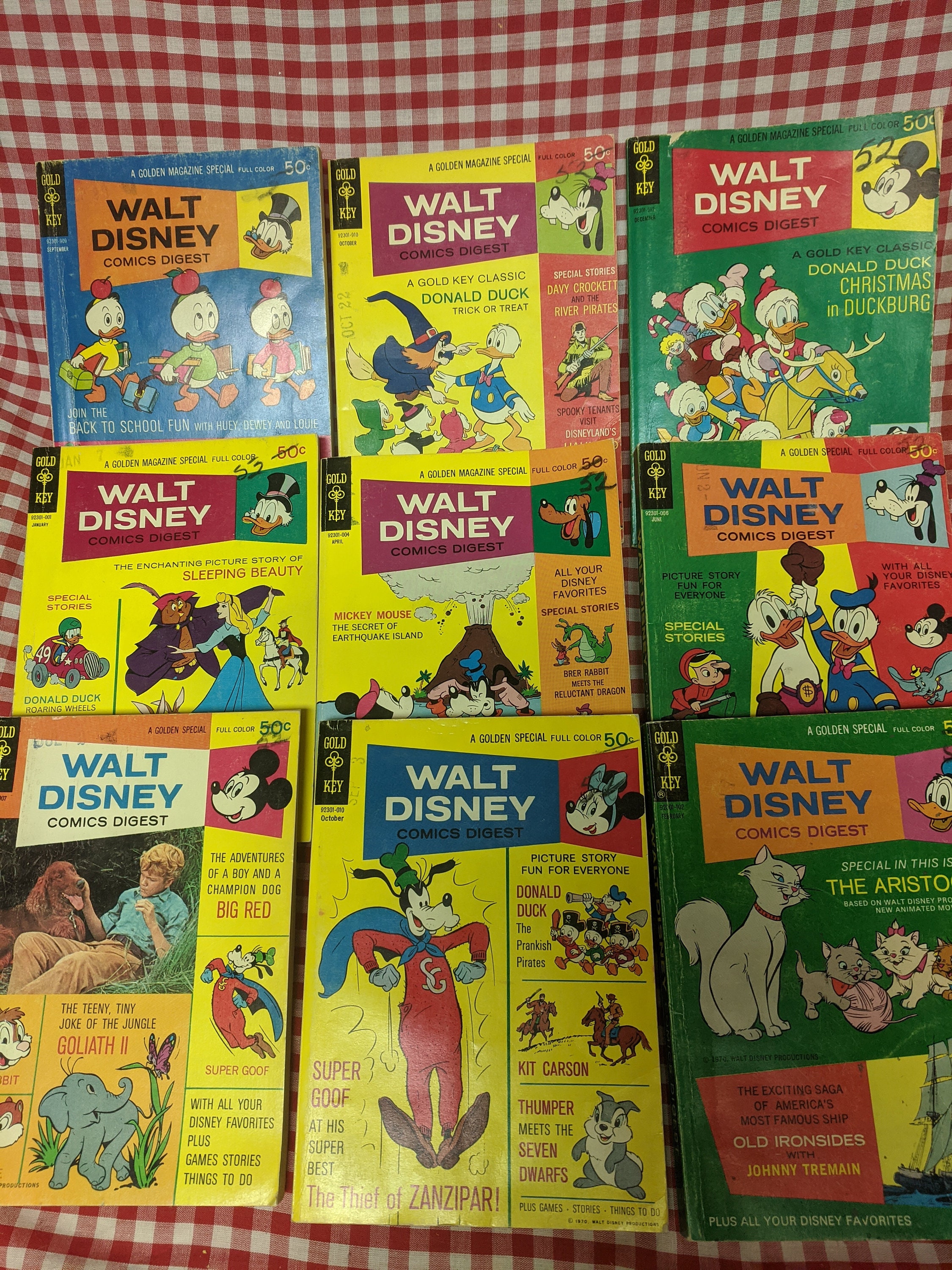 Vintage Walt Disney Comics Digest by Gold Key - Etsy