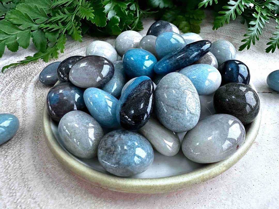 Blue Trolleite Crystal Tumble Stone, Blue Tumbled Stones Gemstones ...