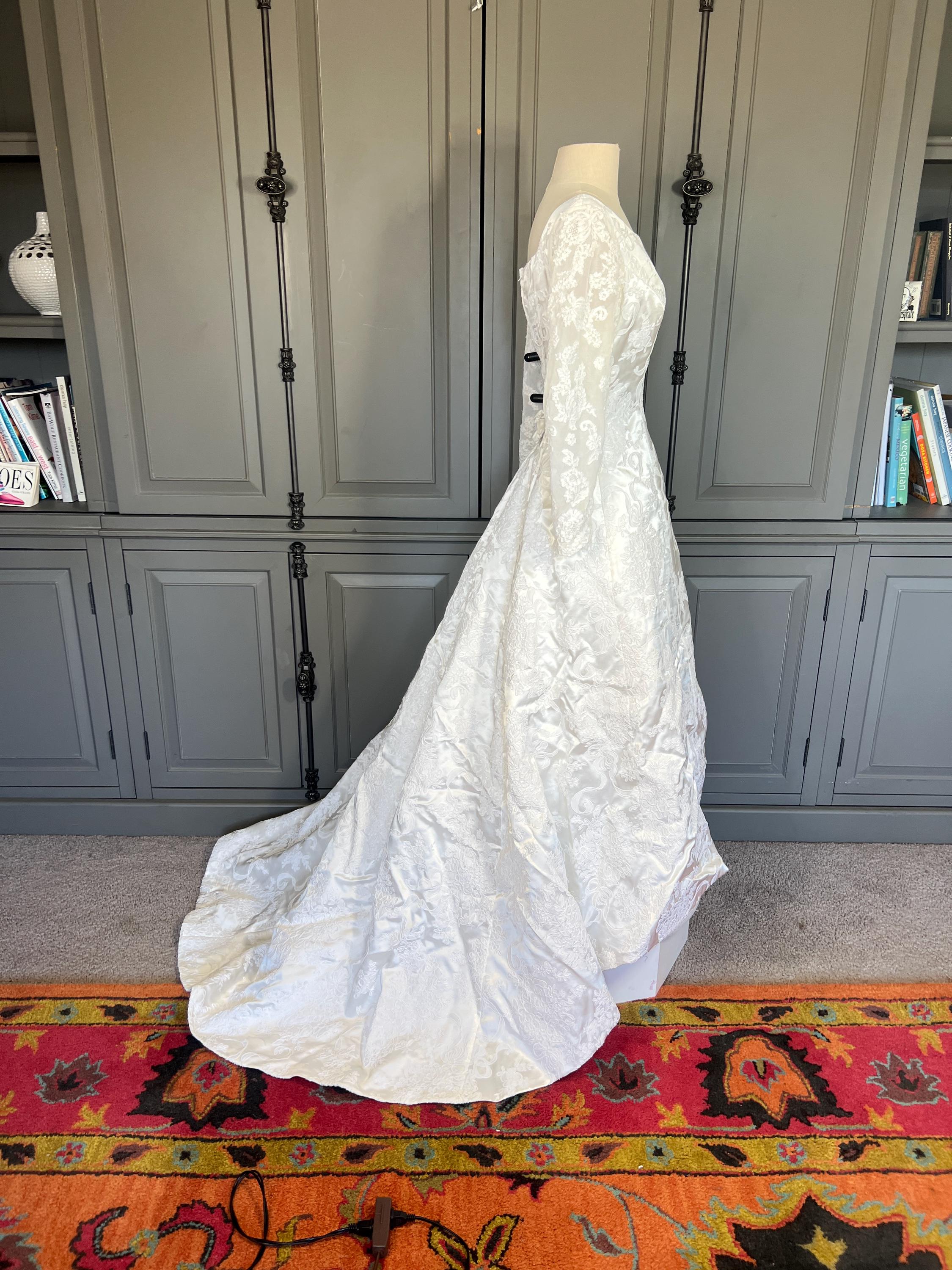 Bianchi Vintage Aline Gown Modern Day Size 12-rare! - Etsy