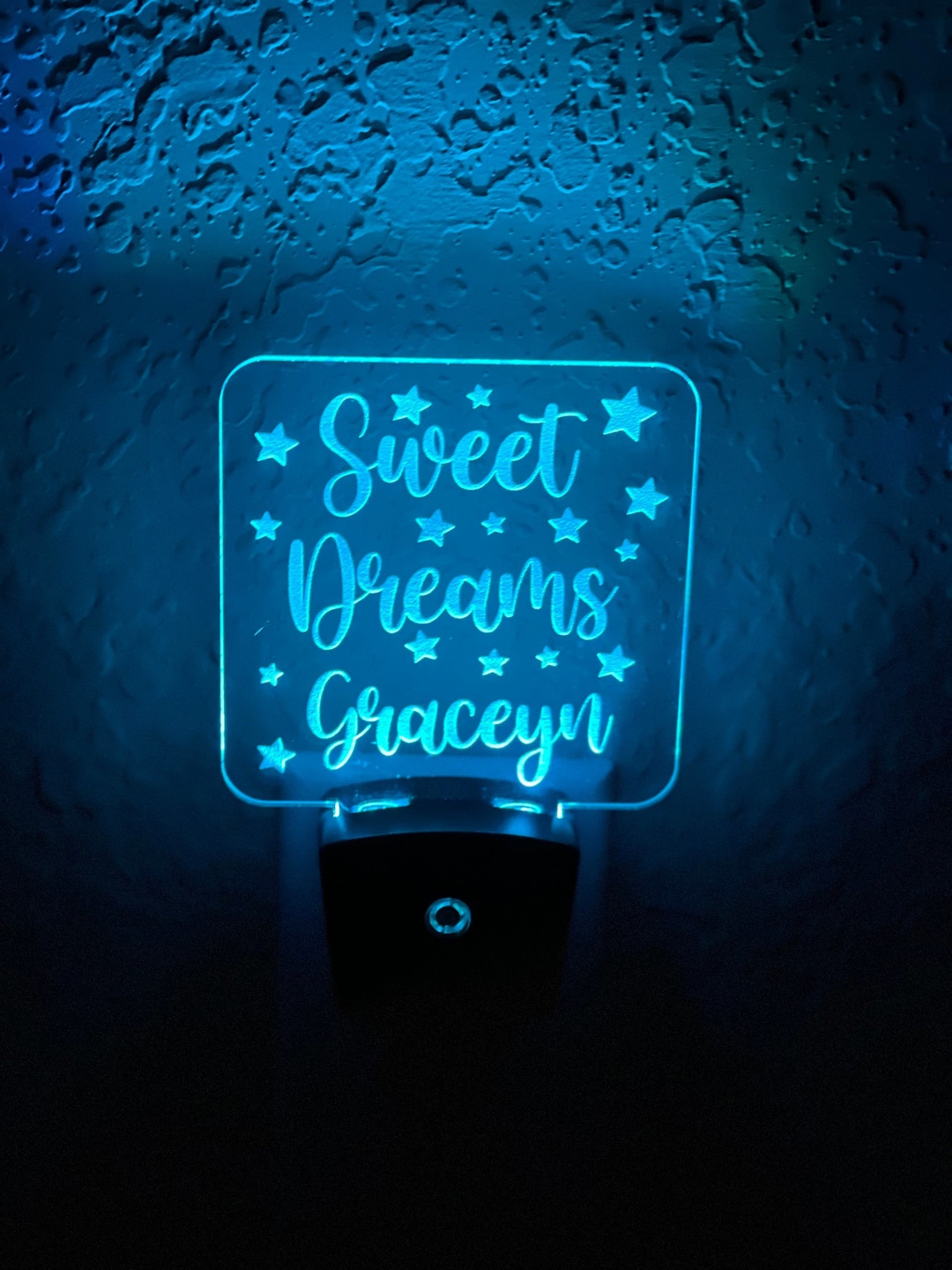Personalized LED Sweet Dreams Night Light | 7 Color Changing | Plug in ...