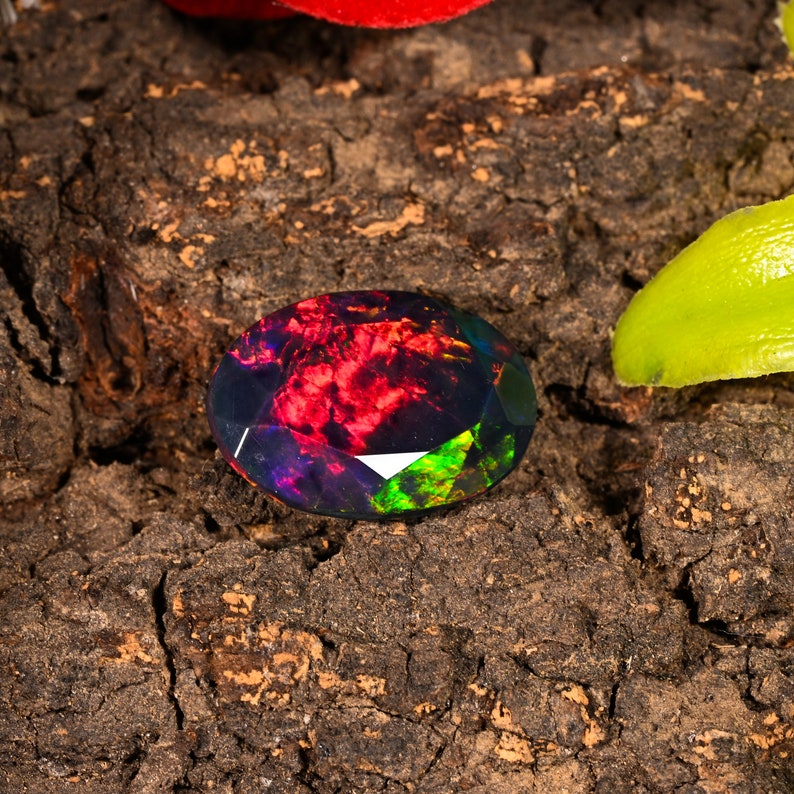5.00 Ct Multi Fire Opal Faceted, Natural Ethiopian Welo Fire Black Opal ...