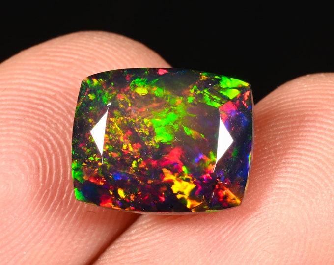 4.20 Ct Multi Fire Opal Faceted, Natural Ethiopian Welo Fire Black Opal ...