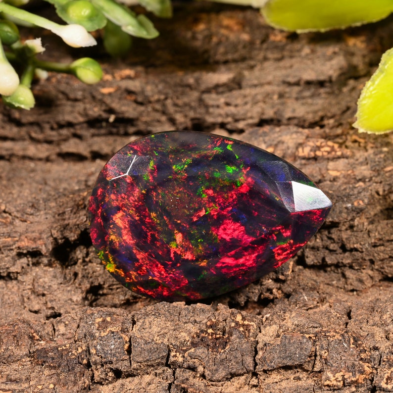 12.90 Ct Multi Fire Opal Faceted, Natural Ethiopian Welo Fire Black ...
