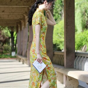Summer Oil Painting Qipao, Side Pankou Open Closure Vintage Vivid ...