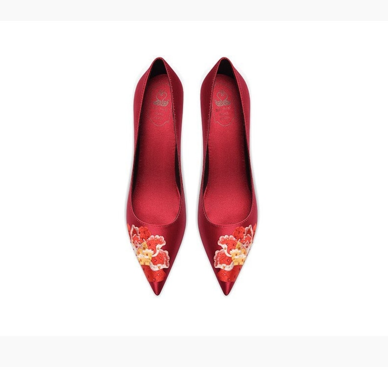 Premium Handmade Chinese Red Wedding Shoes, Bridal Embroidery Floral ...