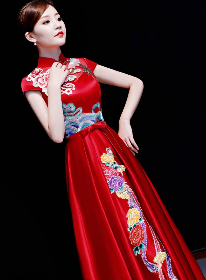 Vintage China Cheongsam in Red Classical Embroidery Pattern | Etsy