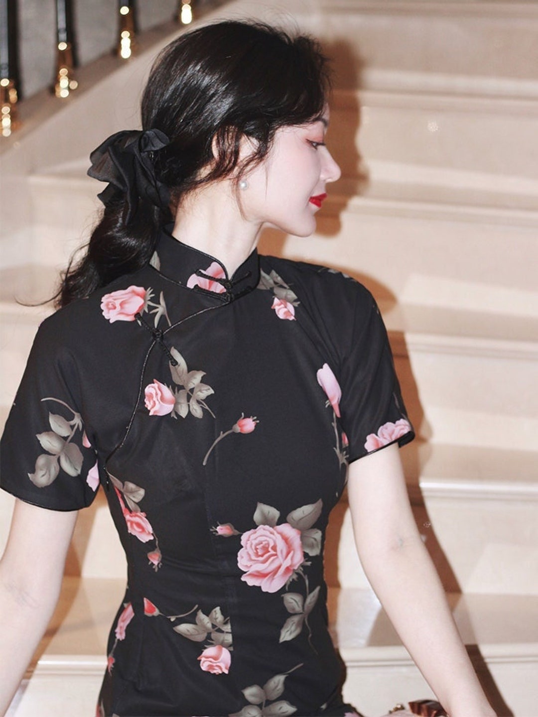 Premium Cut Summer Qipao, Real Side Open Pankou Closure Vintage Qipao ...