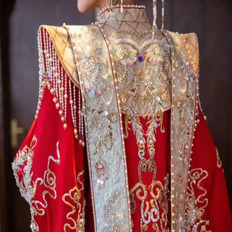 New Design Traditional Han Dynasty Wedding Bridal Gown, 韩妃 Chinese Red ...