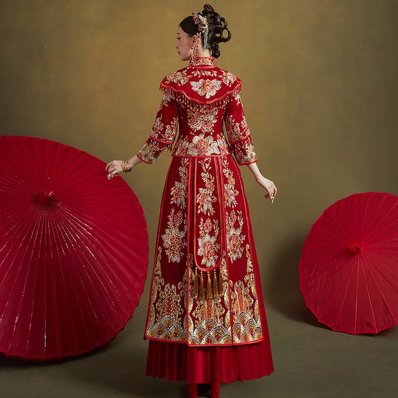 Traditional Chinese Bridal Red Wedding Xiuhe Dress, 红妍惜君 Classic ...