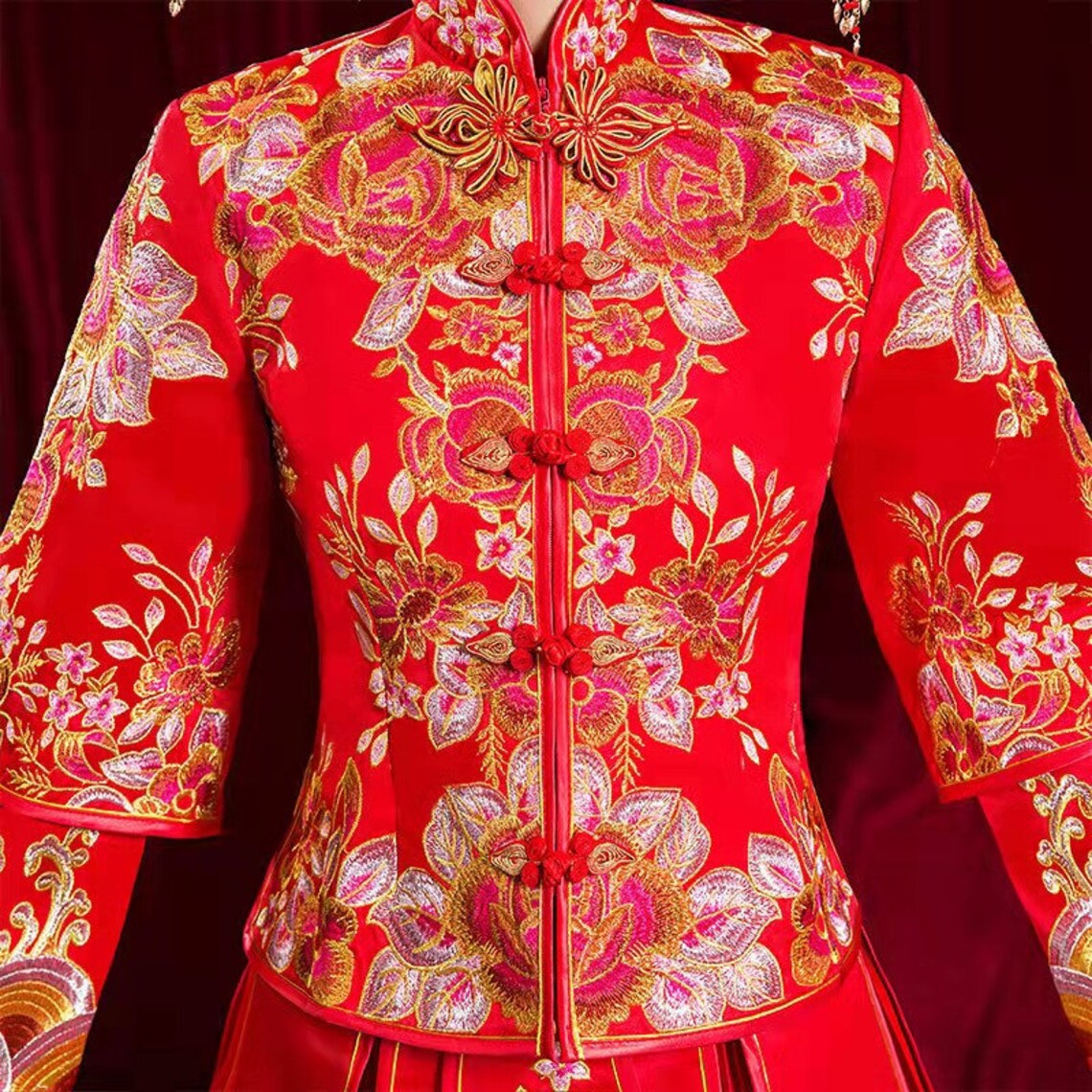 Traditional Chinese Bridal Red Wedding Xiuhe Dress Named 紫薇 Su