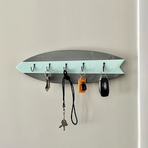 Surfboard Key Rack ~ Coastal Wall Hooks ~ Surf Key Holder ~ Beach House ...