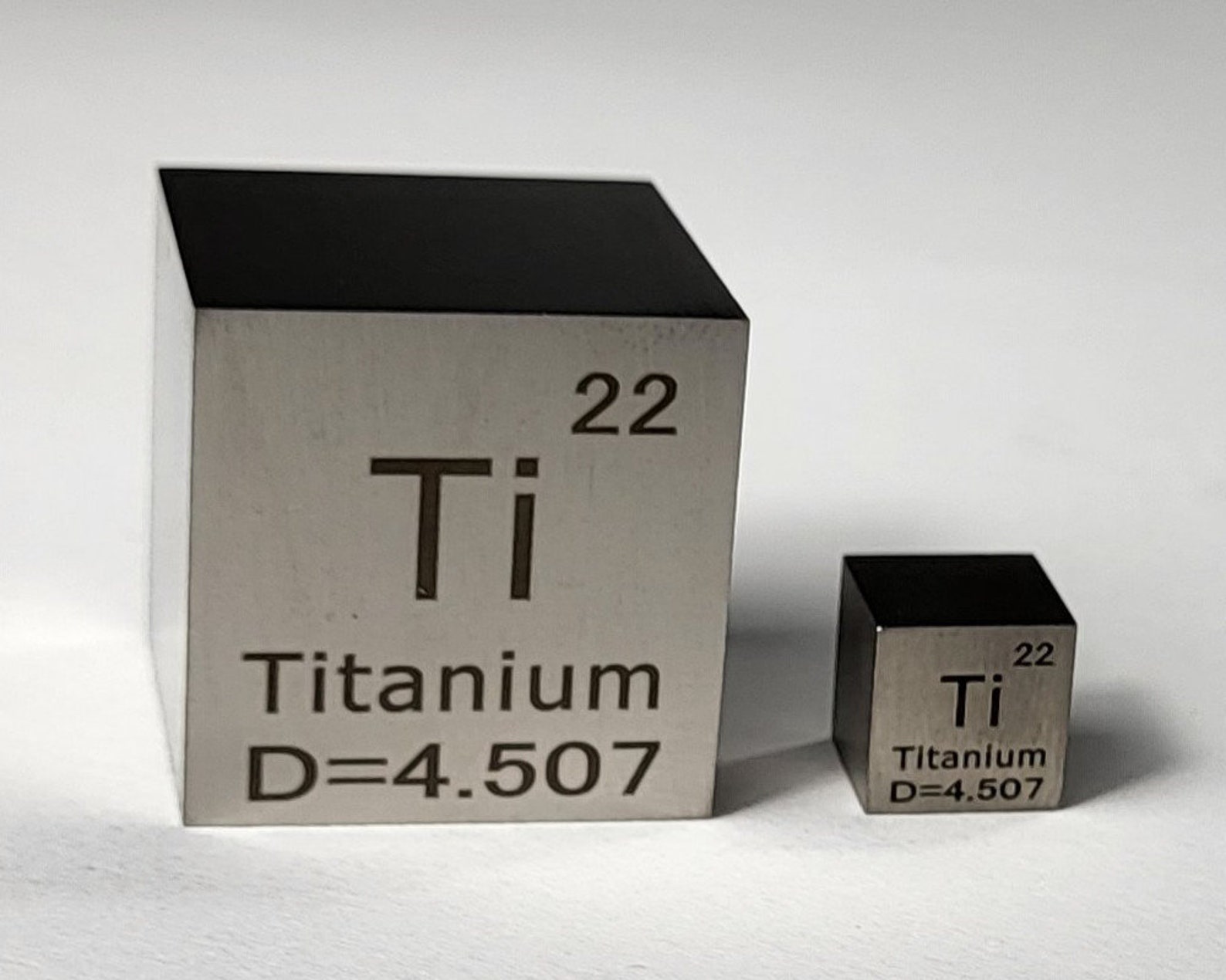 Titan & Titanchick - 25.4mm (1") + 10mm (0.39") Titanium Cubes 99.9% ...