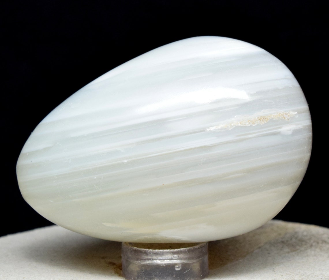 Banded White Chalcedony Agate W/ Quartz Carved Egg Polished 54mm 105g ...
