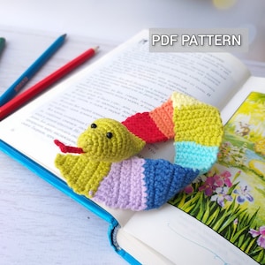 Crochet Snake Bookmark Pattern for Beginner, Rainbow Amigurumi Animal ...