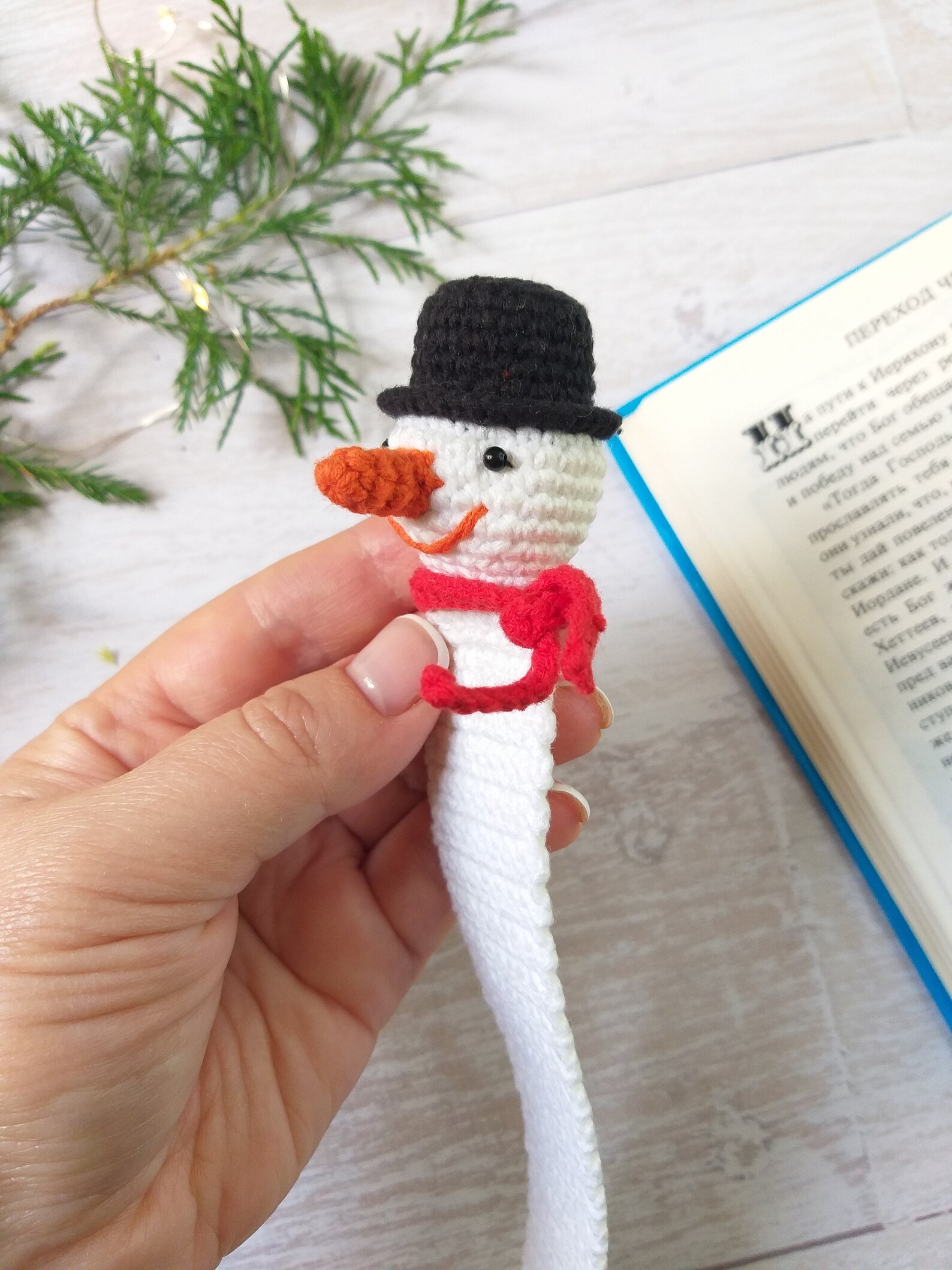 Snowman Crochet Bookmark Pattern, Christmas Amigurumi Snowman Ornament ...