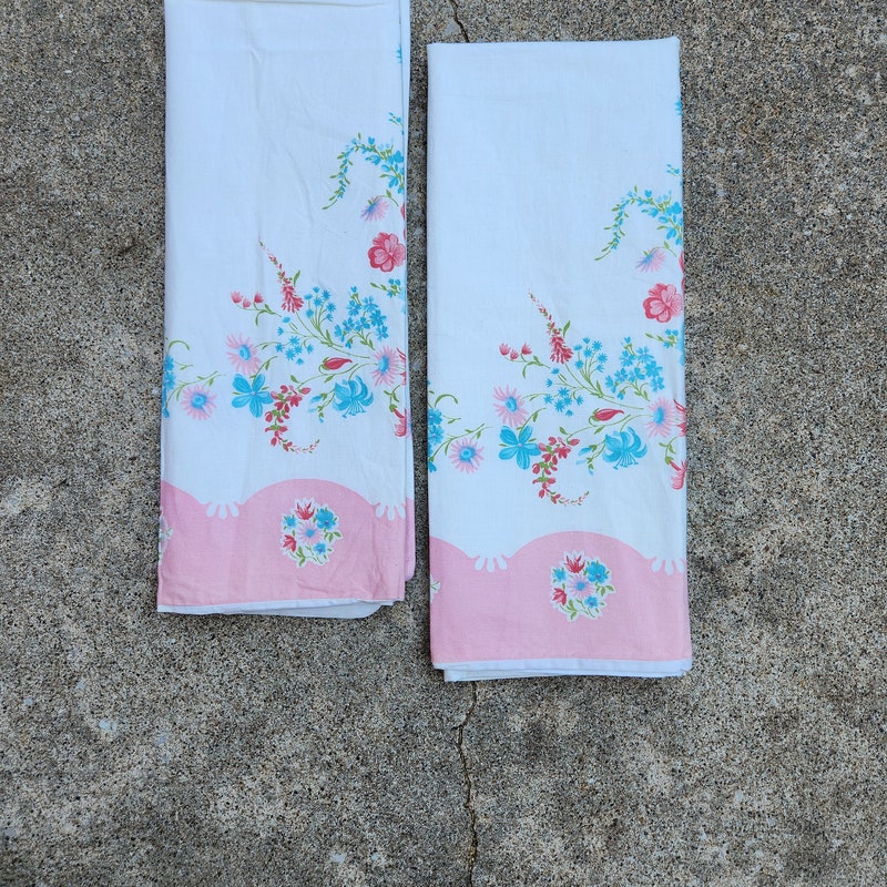 Vintage Pillowcases - Etsy