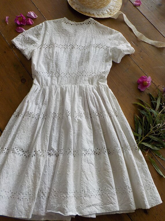1950 white Aiglon dress small size woman - Gem
