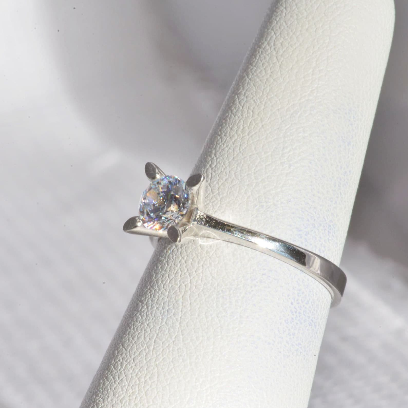 925 Sterling Silver Classic Solitaire Engagement Wedding Ring. - Etsy