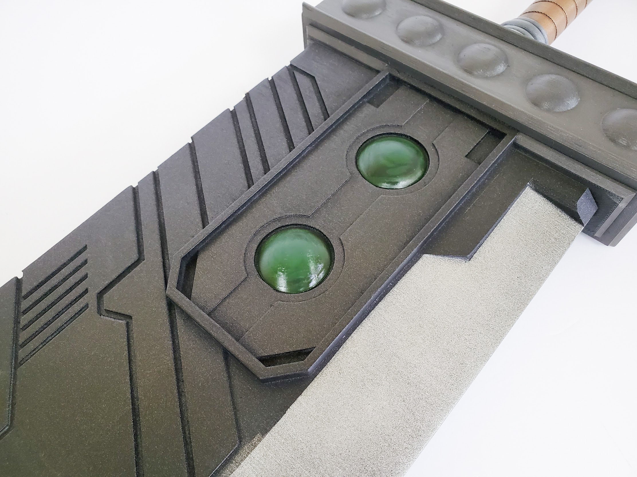 Final Fantasy VII Remake Cloud Buster Sword Prop Kit LED Version - Etsy