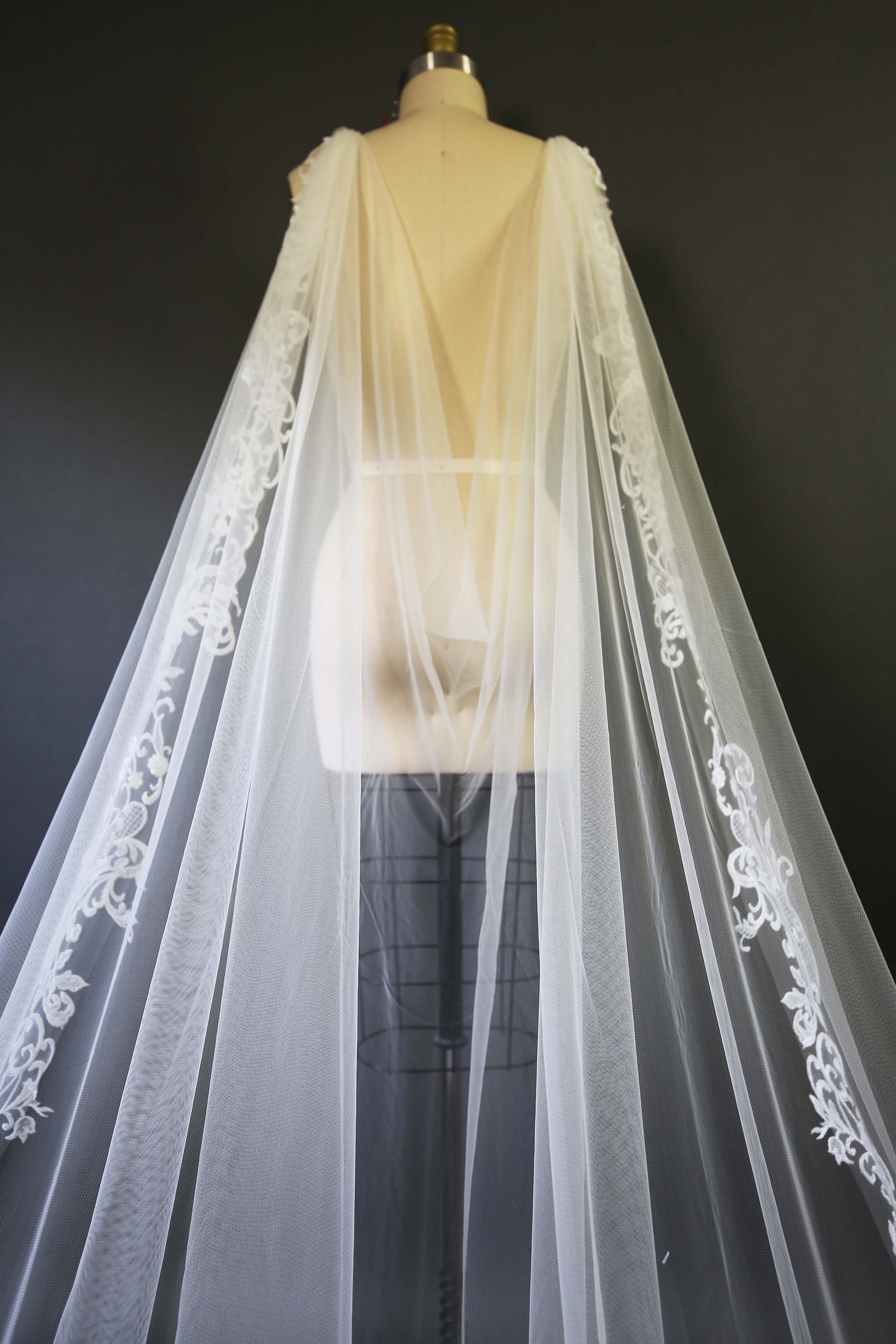 MOOI Cape Lace Wedding Cape Veil Long Cape Chapel Veil - Etsy