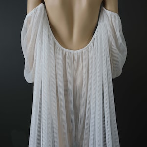 EMILY Pleated Wedding Cape Veil With Sleeves, Two in One Bridal Cape ...