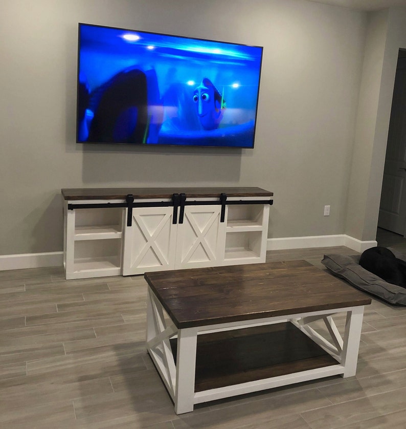 Custom Farmhouse Barn Door TV Stand | Etsy