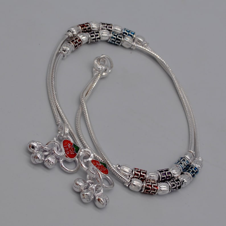 Silver Anklet Payal With Ghungroo | Swastik Design Adjustable Anklet ...