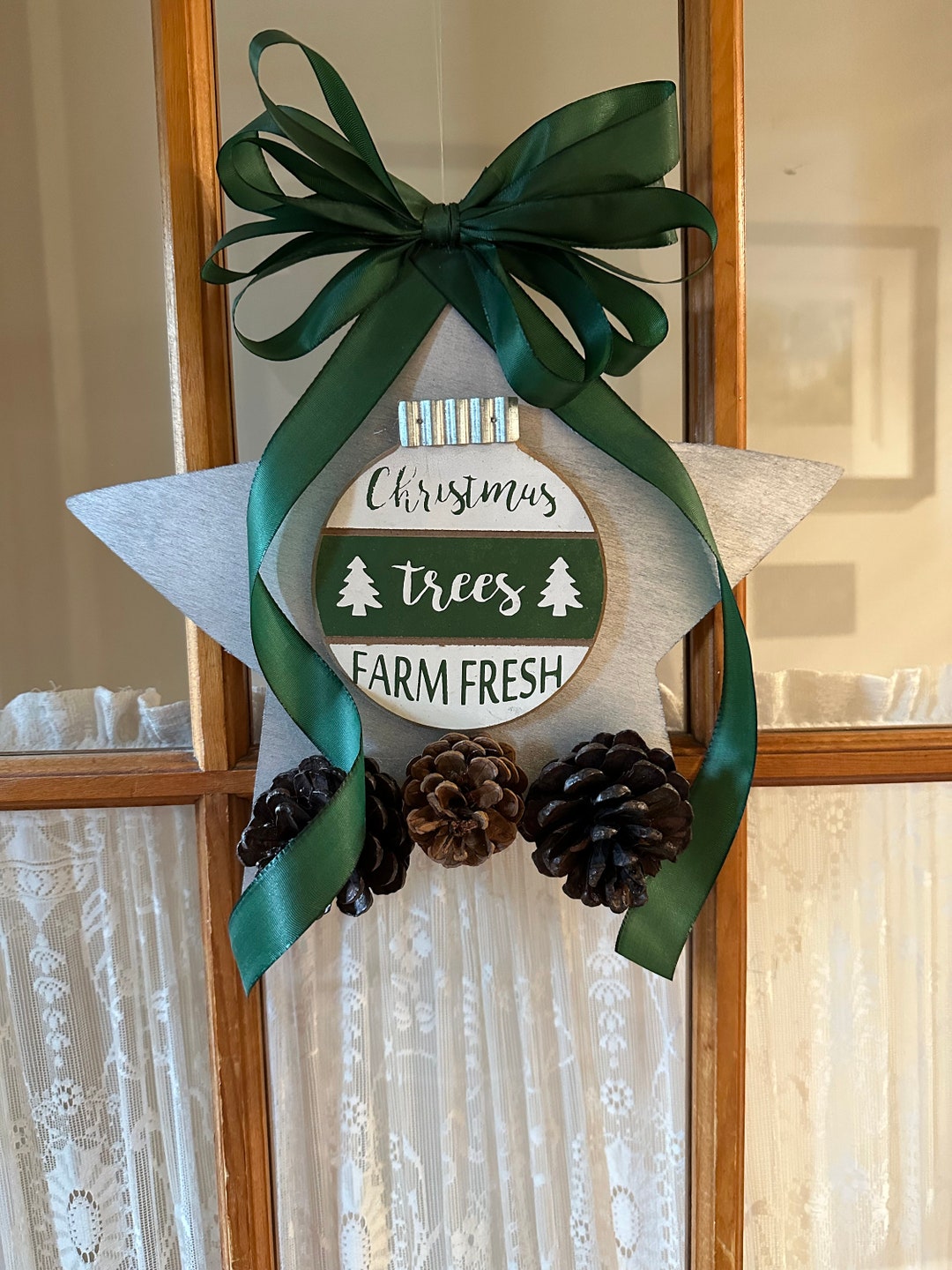 Star Shaped Sign With Ornament, Pinecone, and Bow Accents - Etsy