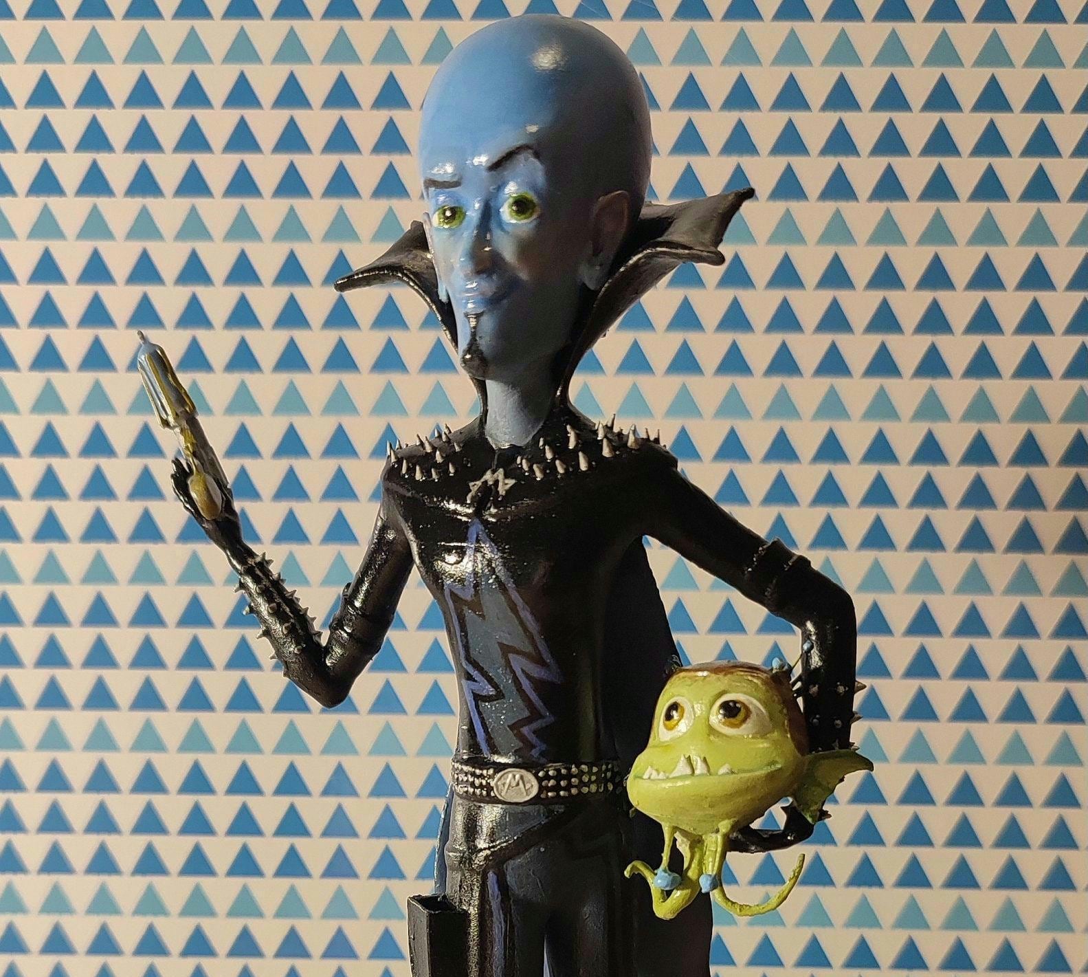 Megamind Figurine Hand-made Sculpture Fan Art Hand-painted Custom ...