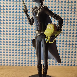 Megamind Figurine Hand-made Sculpture Fan Art Hand-painted Custom ...
