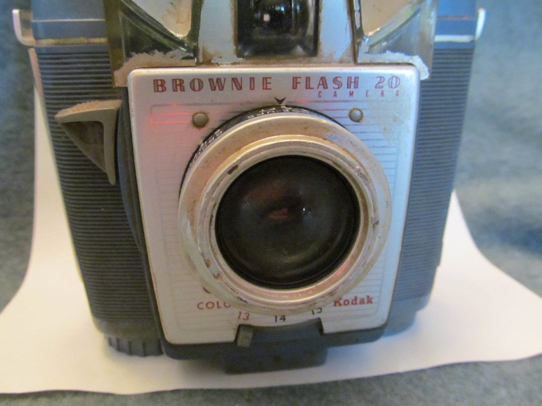 Brownie Flash 20 Camera, Vintage Kodak Camera, Collectible Camera, No Strap, Six Inches by Four ...