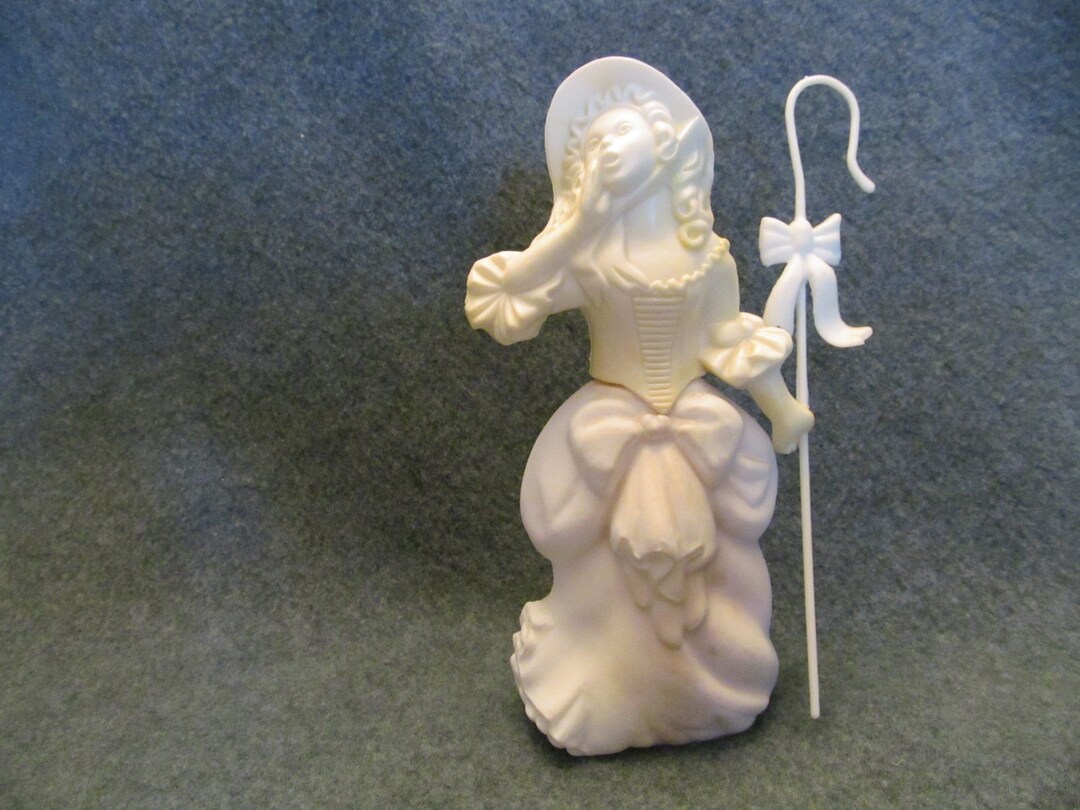 Avon Collectible Little Bo Peep Cologne Bottle in Original Box and ...