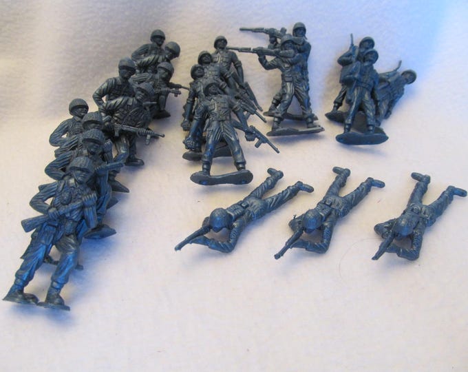 Pretend Play Army Soldiers, Sandbox Play, Army Guys/men, Hard Plastic ...