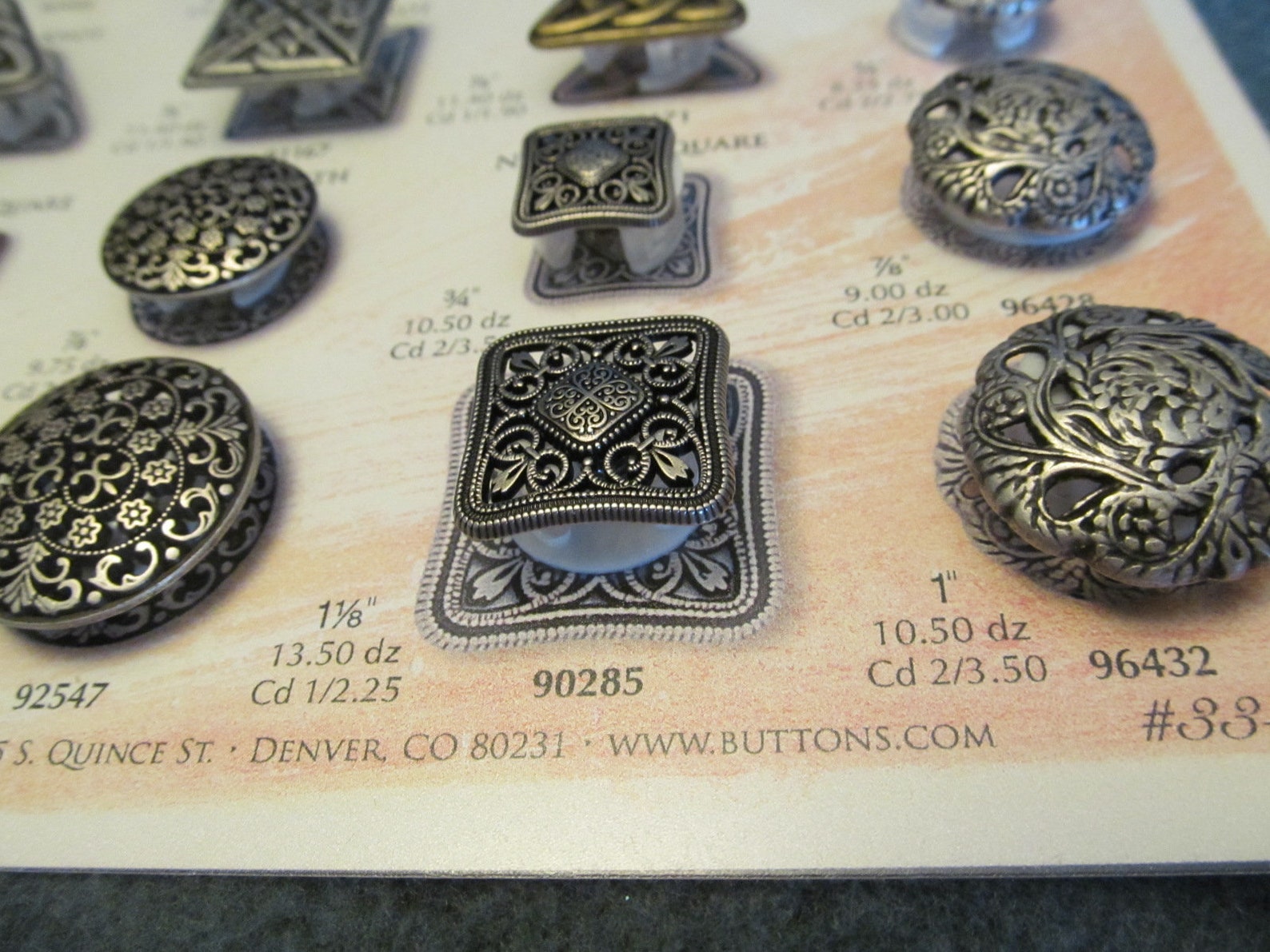 Salesman Sampler Button Card, Unique Buttons, Most Are Shank Style ...