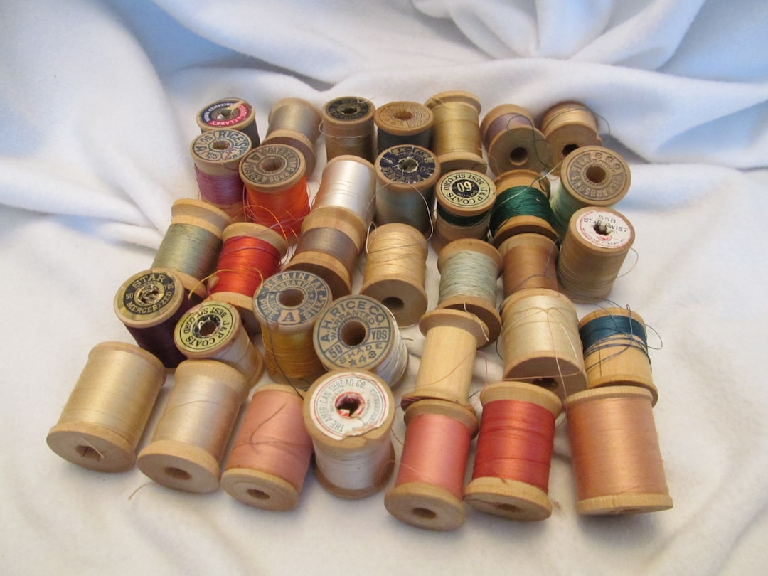 Vintage Wooden Spools With Threads, Collectible Wooden Spools, Sewing ...