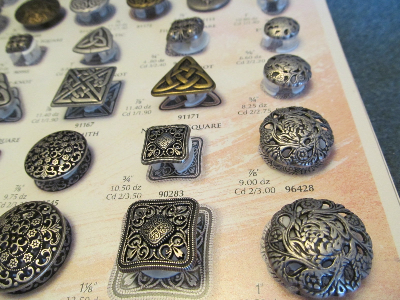 Salesman Sampler Button Card, Unique Buttons, Most Are Shank Style ...