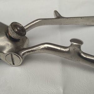 Vintage Manual Hair Clipper No.1, Old Barber Hand Trimmer, Retro Barber ...