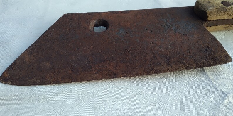 Vintage Cleaver Knife, Old Rusty Butcher Knife, Primitive Meat Chopper ...