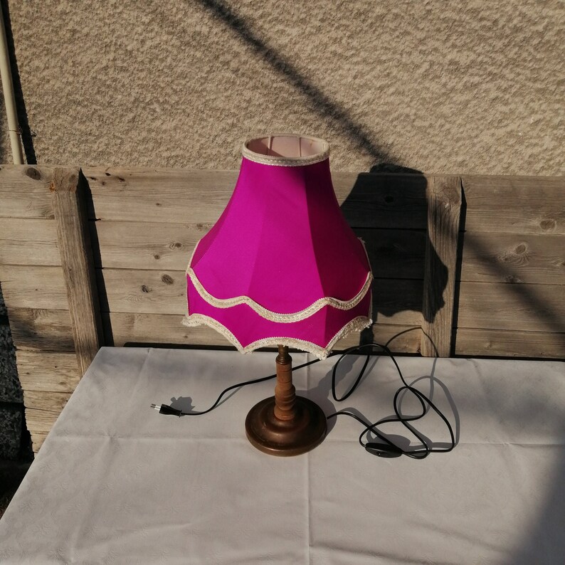 Vintage Stylish Night Lamp, Retro Unique Purple Desk Lamp, Old Table ...