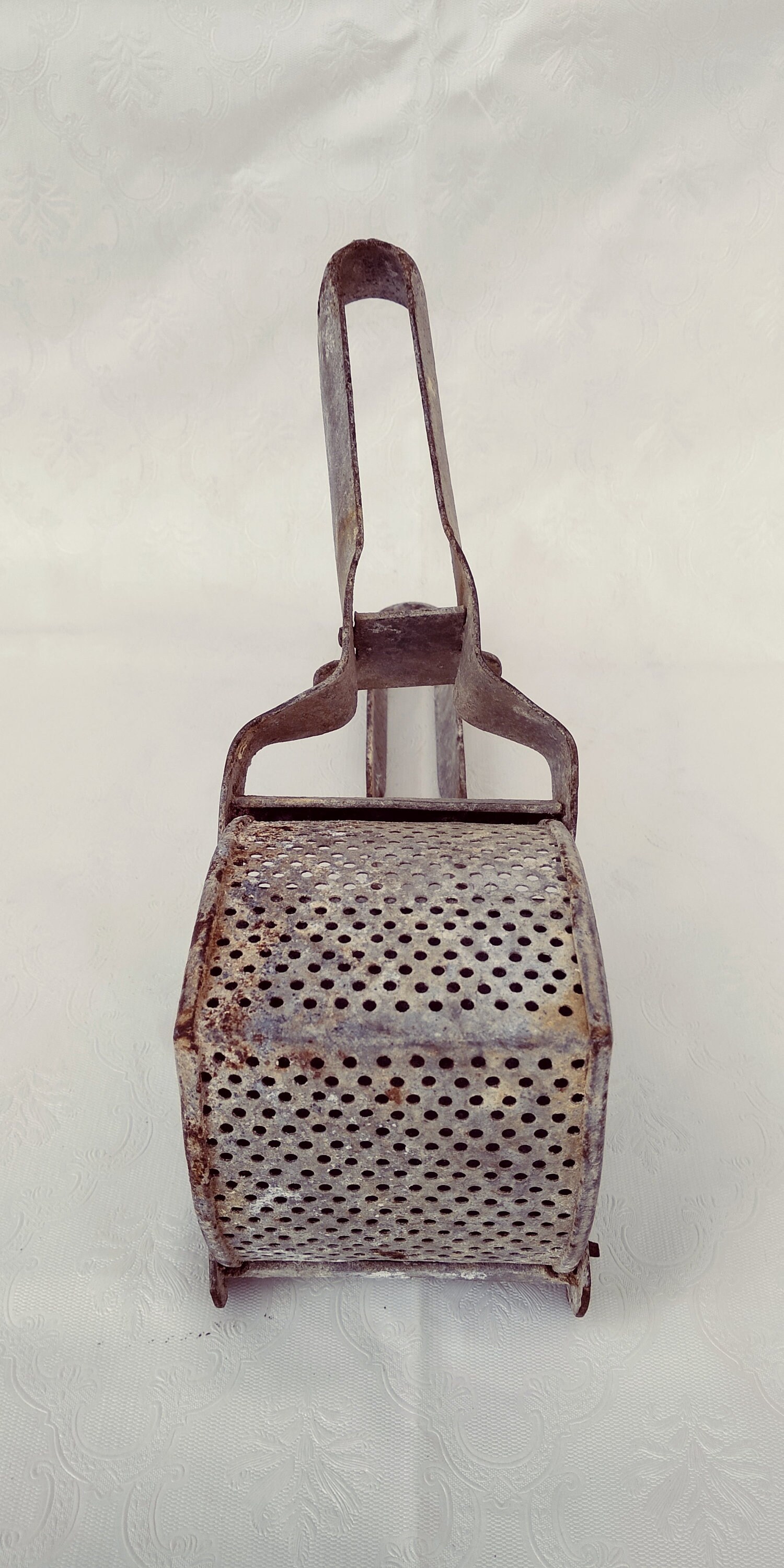 Vintage Metal Patato Press Rusty Patato Hand Press Ancient - Etsy