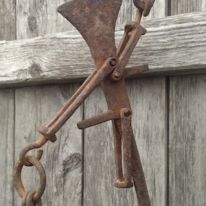 Antique Balance Scale, Old Rusty Iron Scale, Primitive Weighing Scale ...