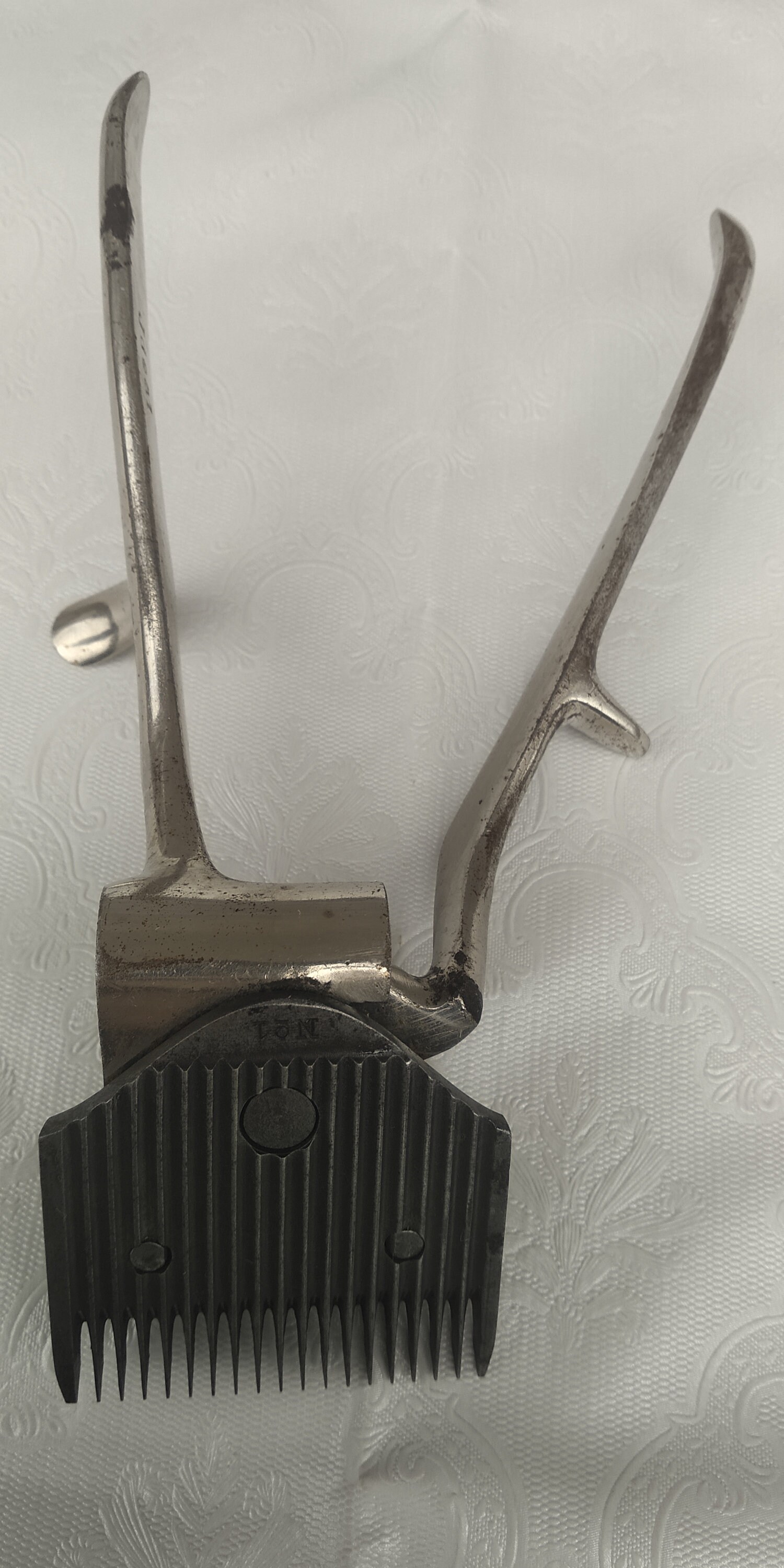 Vintage Manual Hair Clipper No.1, Old Barber Hand Trimmer, Retro Barber ...