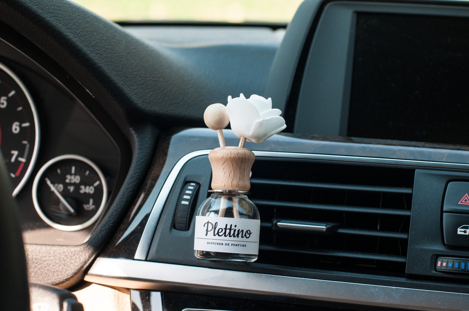 Mini Rose Diffuser/car Diffuser/vent Clip Diffuser/ Car - Etsy